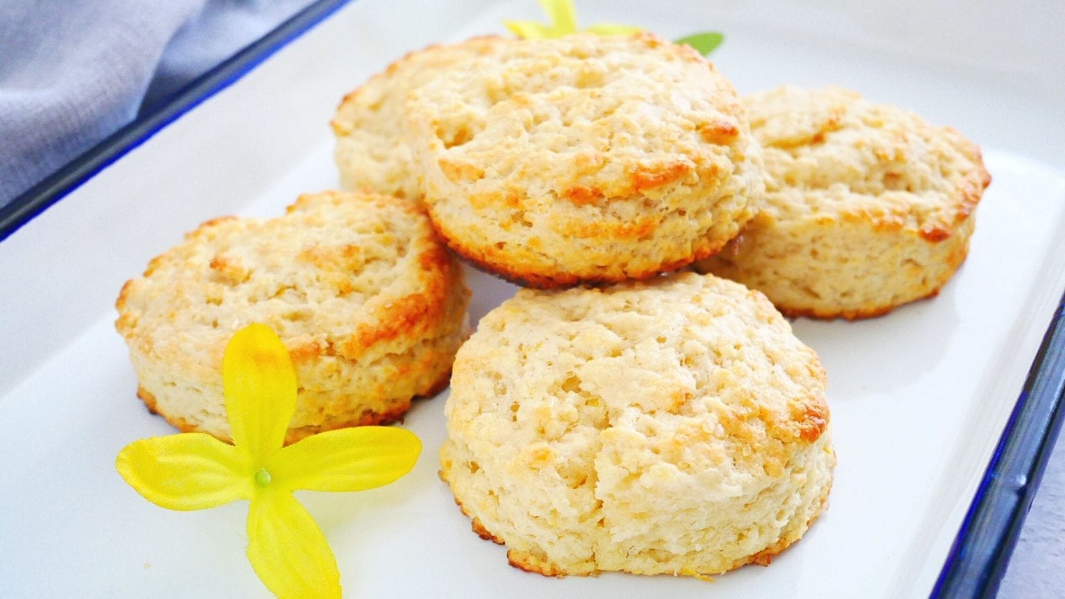 The Best Homemade Lemon Biscuits Recipe to Enjoy Year-round